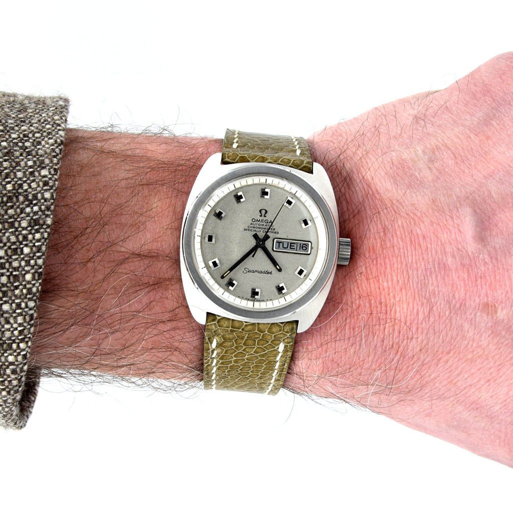 1969 Large Omega Seamaster Automatic Rare Chronometer Day/Date Model 1 ...